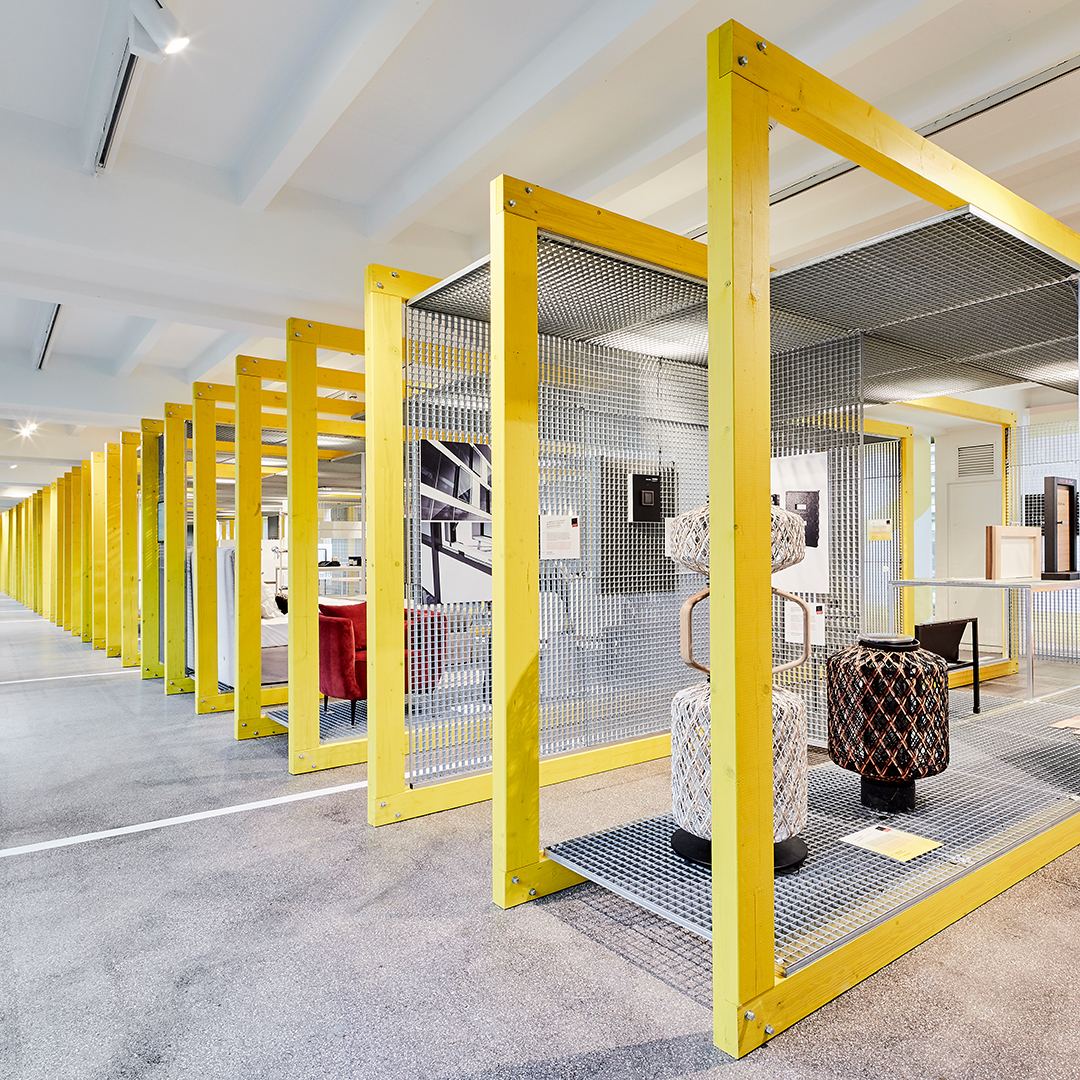 Framed Fame - SIMPLE